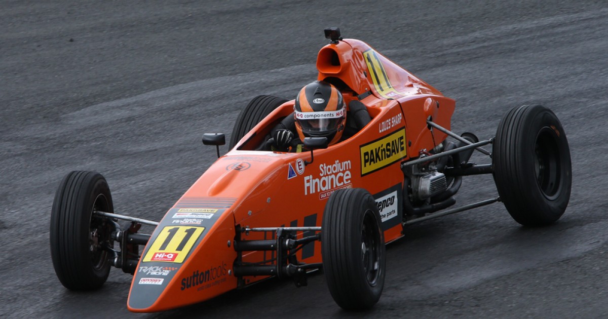 Still plenty to learn for Louis Sharp at Manfeild this weekend ...